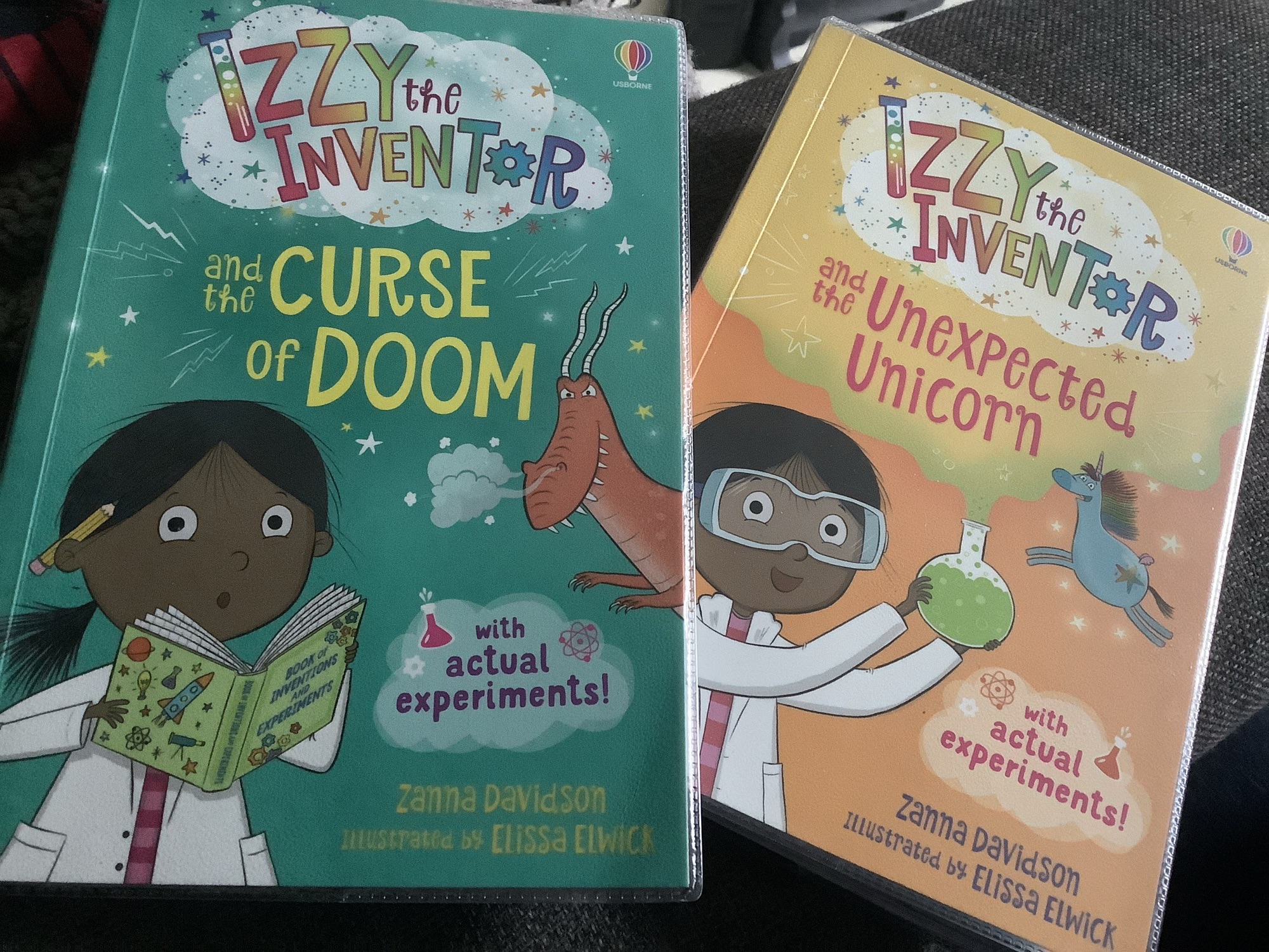 Izzy the Inventor Series by Zanna Davidson – My Shelves Are Full